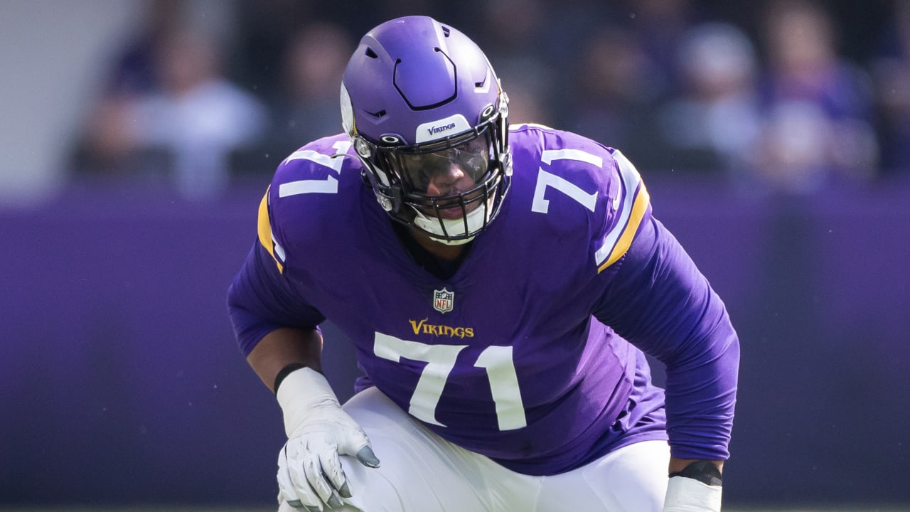 Darrisaw on His Relationship With Cousins, Where He's Improved Most ...