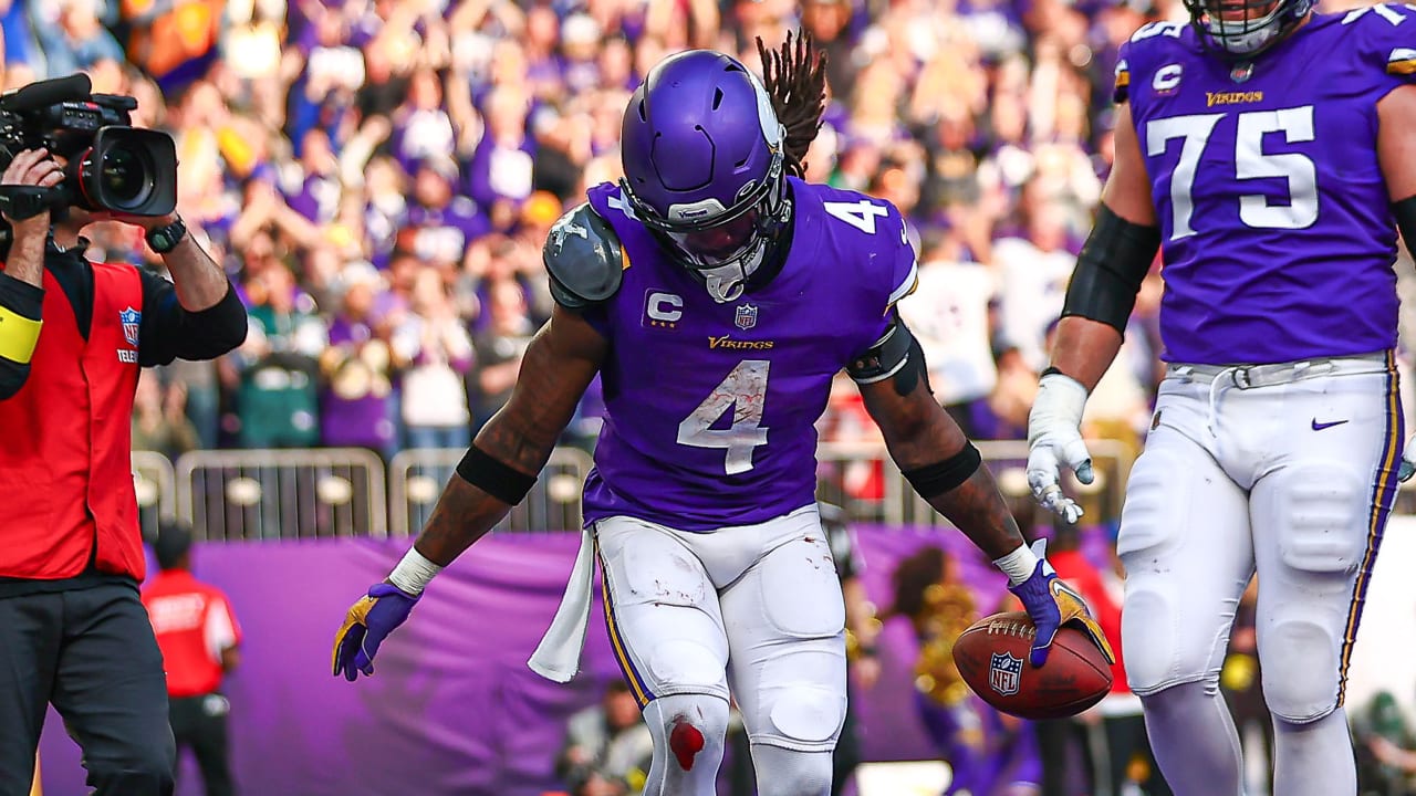 Cook Punches It In For A Vikings Touchdown