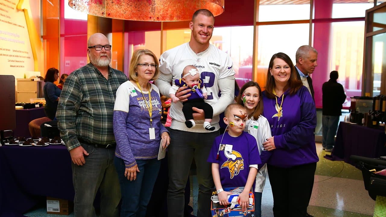 Kyle Rudolph's Holiday Huddle