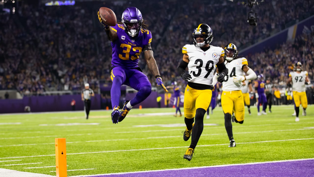 Best Running Back Photos of 2021