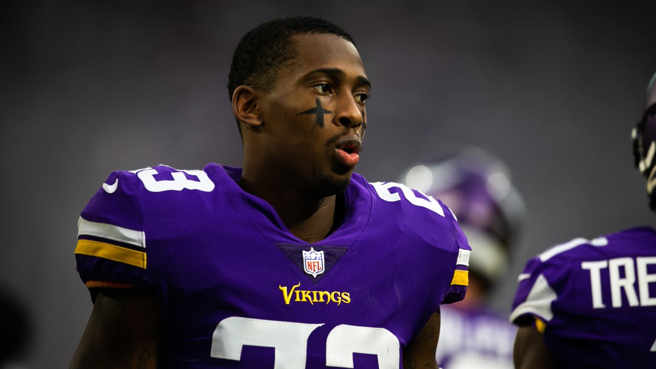 Vikings Place George Iloka on IR