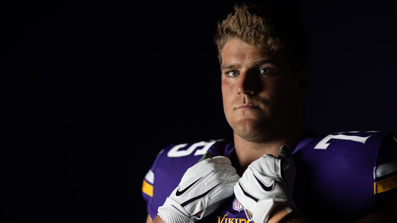 Brian O’Neill Leading Vikings O-Line His Own Way Brian O’Neill Leading Vikings O-Line His Own Way