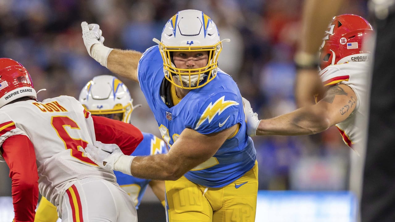 Photos: LB Troy Reeder