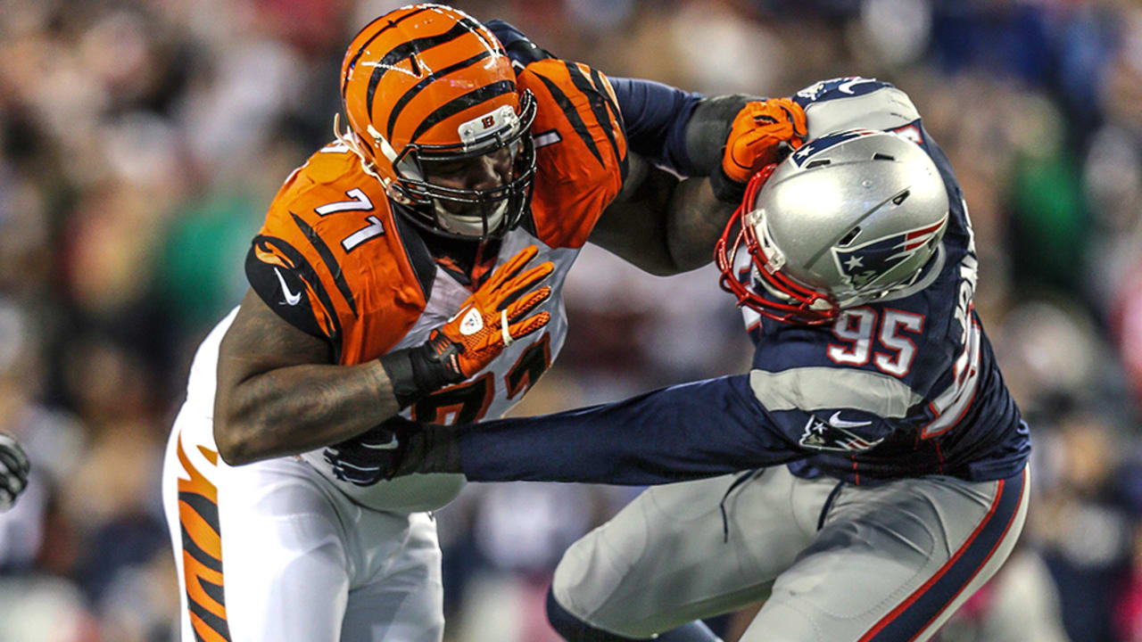 5 Things to Know About Vikings New T Andre Smith