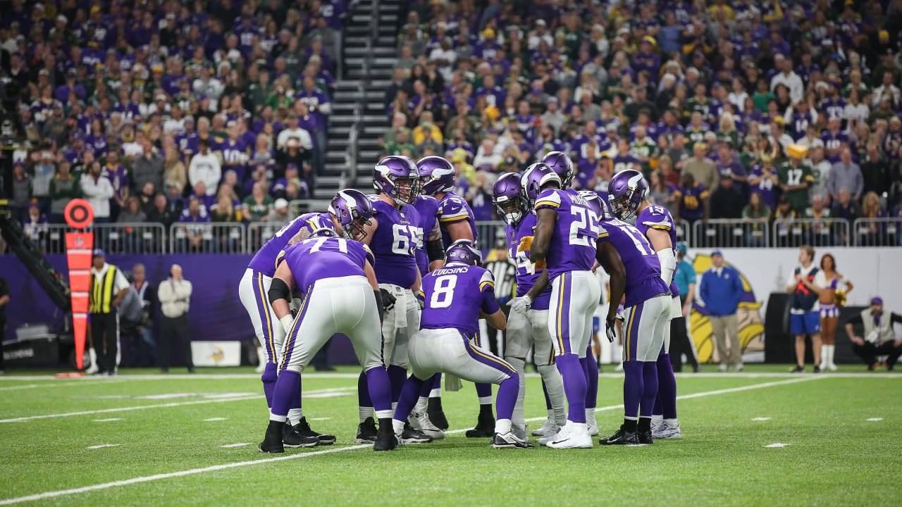 Vikings.com's Live Chat - Thursday 1:30 PM