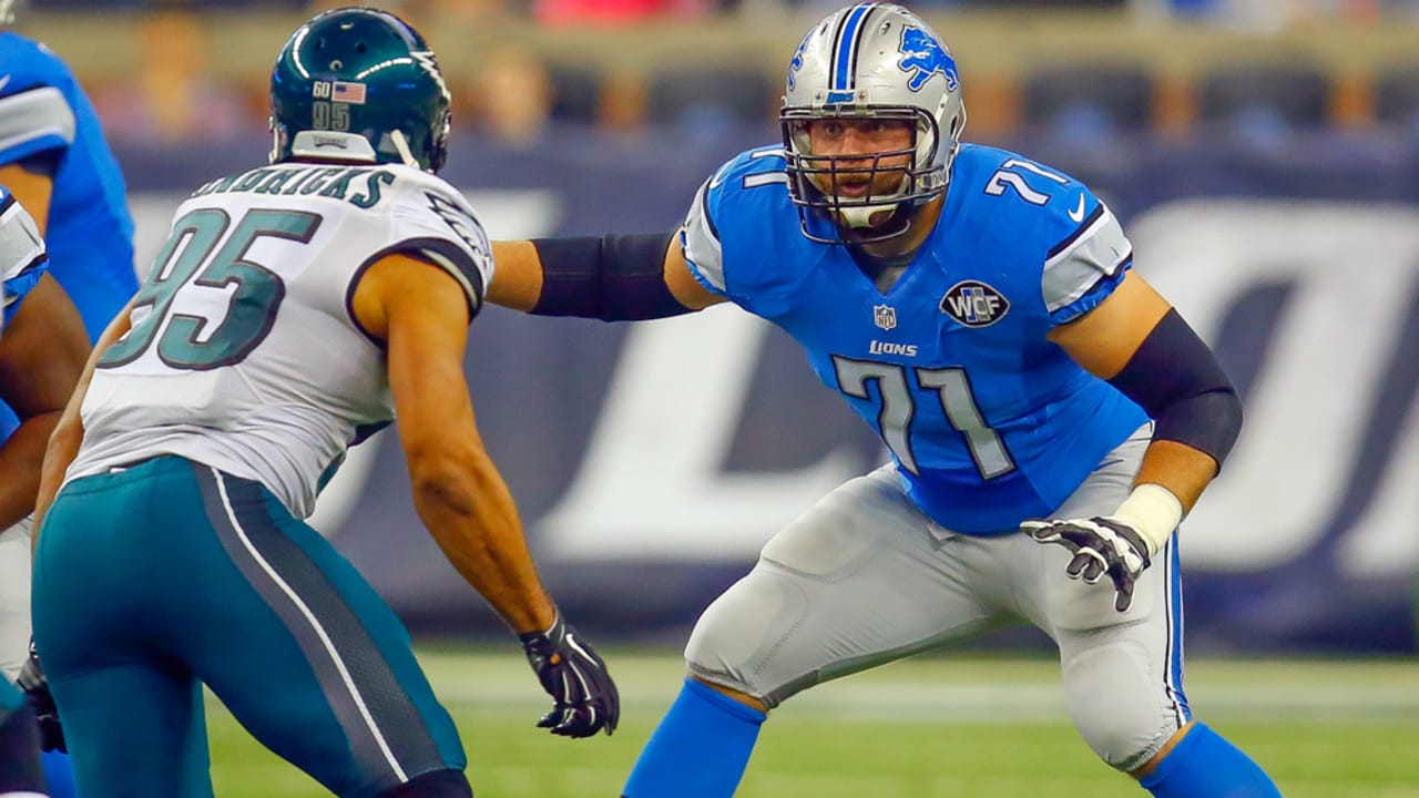 5 Things to Know About New Vikings Tackle Riley Reiff
