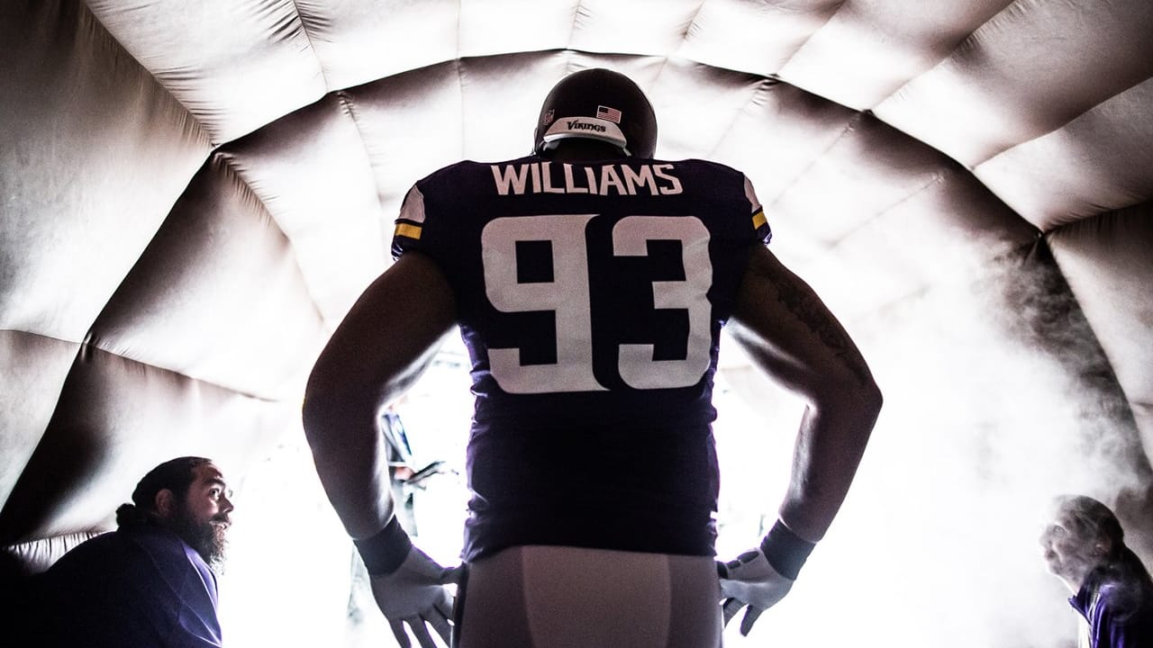 Photos: Best Of Kevin Williams as a Viking