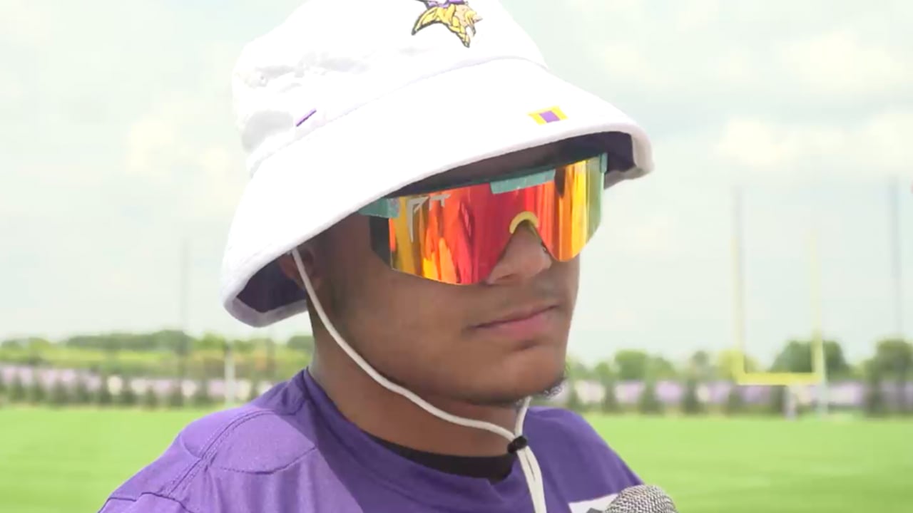 Pace Jr. Compares College Game To The NFL, Outlines Goals For The ...