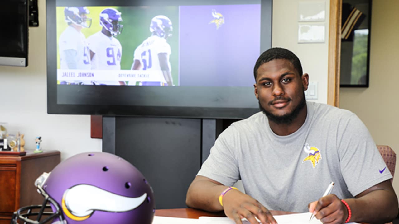 Vikings Sign Rookies Jaleel Johnson, Ben Gedeon, and Danny Isidora