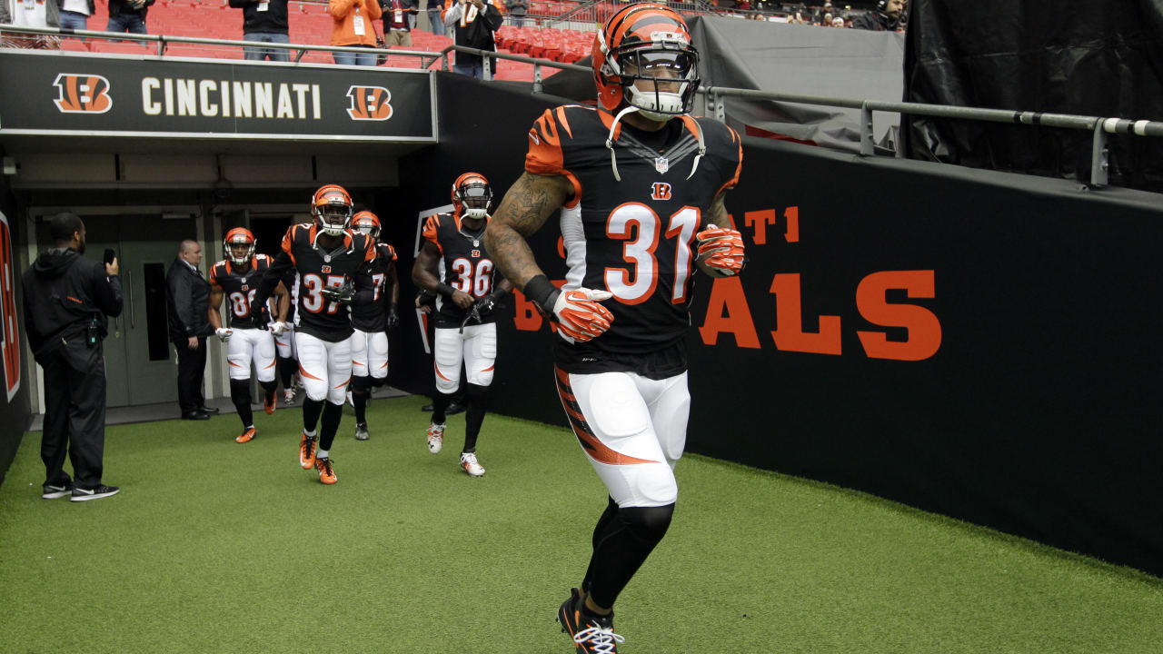 Photos: Vikings S Derron Smith