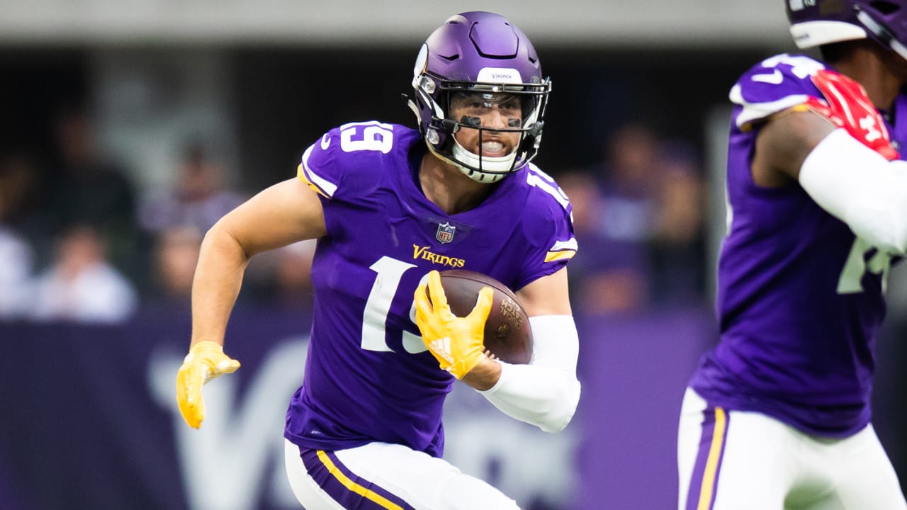 10 Vikings-Dolphins Numbers of Note: Thielen Leads League in Receptions