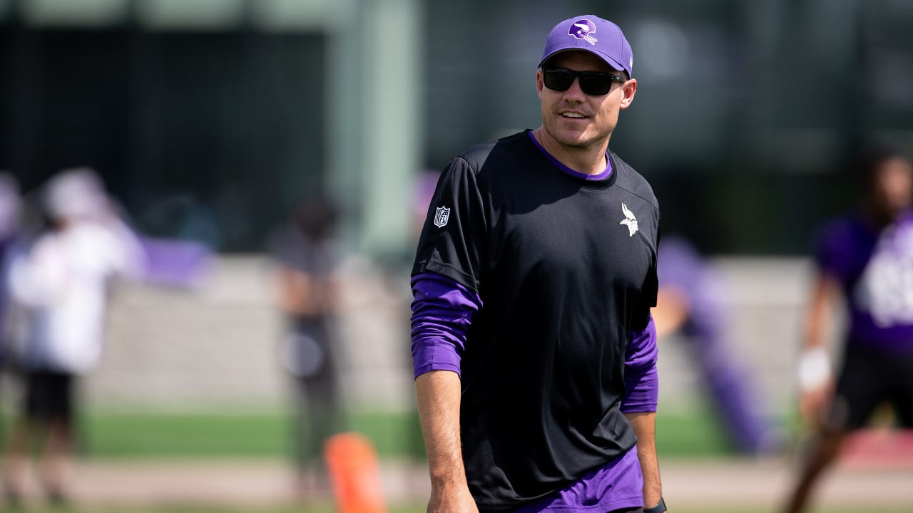 O’Connell Confirms Dalton Risner Visit, Explains Plan for Danielle Hunter