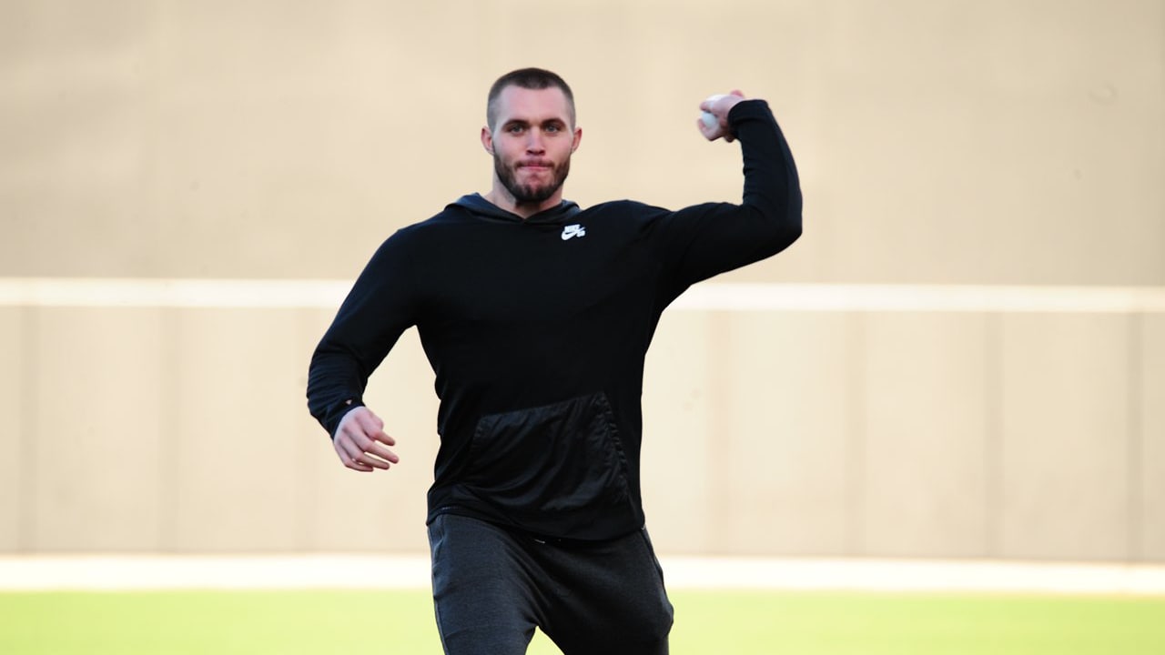 Harrison Smith Throws First Pitch for the St. Paul Saints
