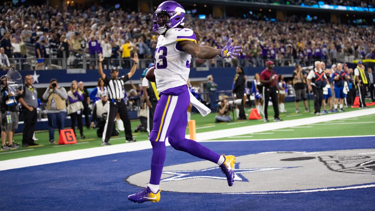 Best of Running Back Photos in 2019