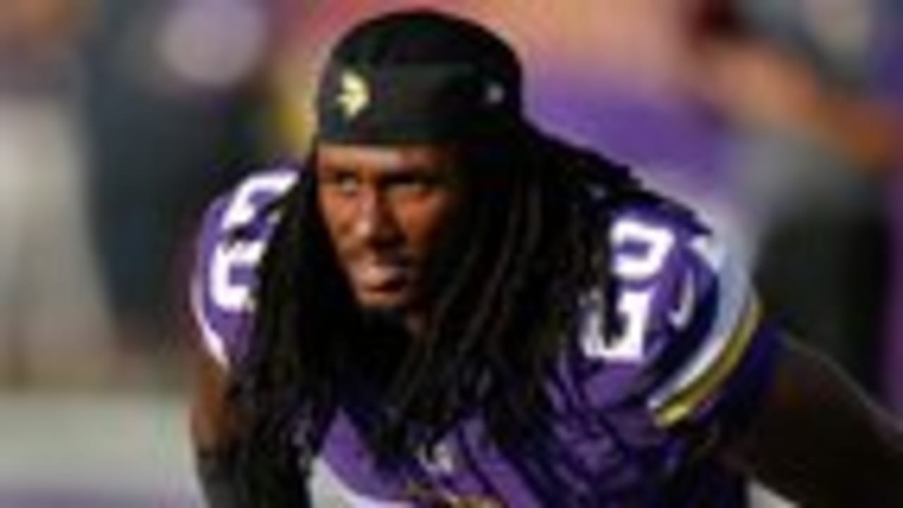 Vikings Roundup, 8/27: Waynes Improving 'Week-to-Week'
