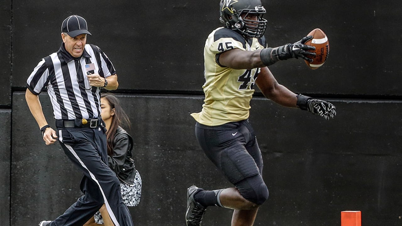 Vikings Select Vanderbilt LB Stephen Weatherly In Round 7 of the 2016 ...