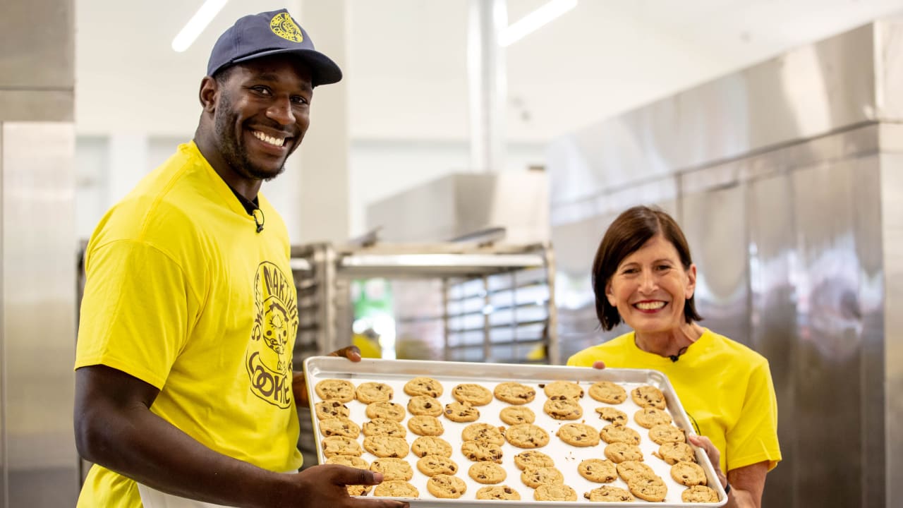 ‘The Weatherly Report’ on Location at Sweet Martha’s Cookies