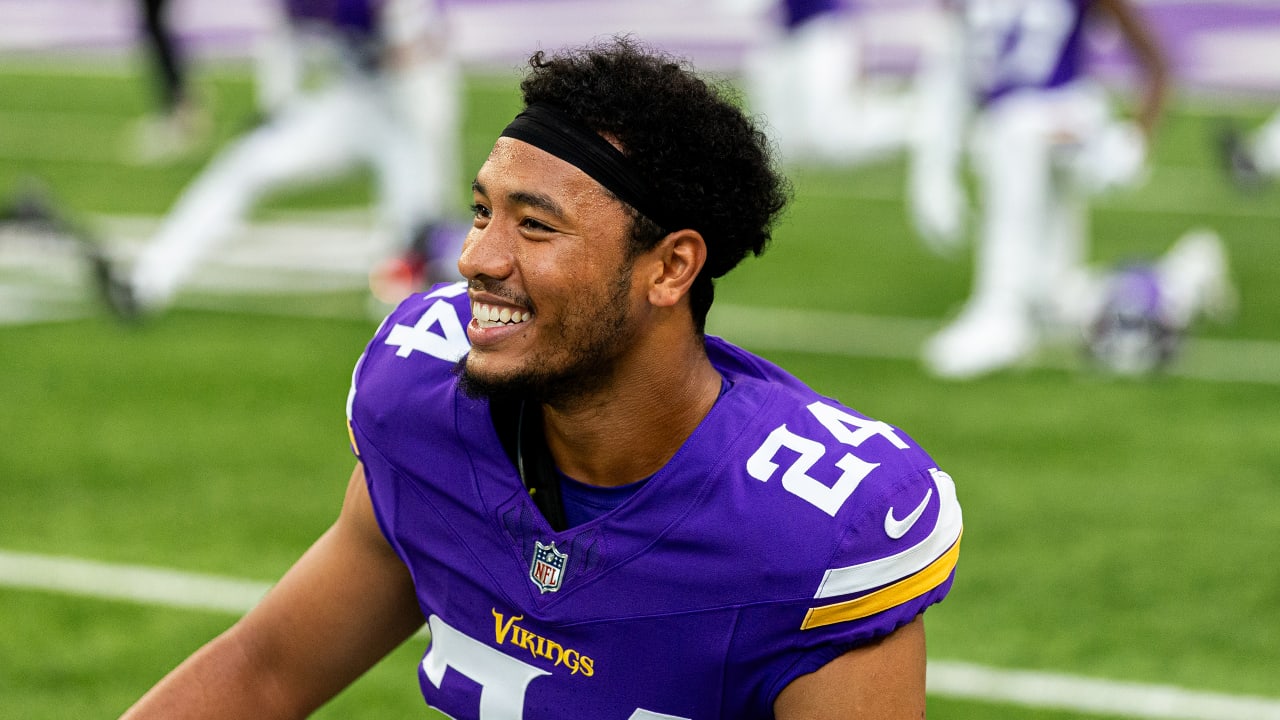 Vikings Country Featuring Camryn Bynum