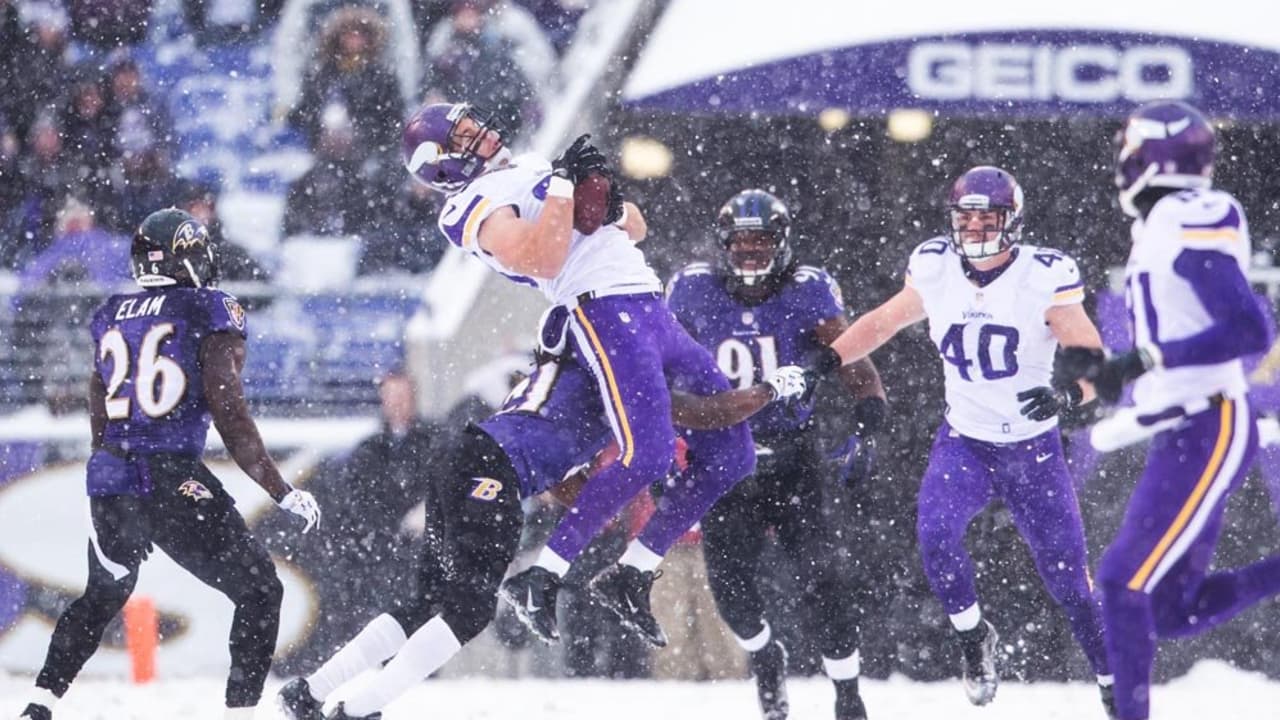 Photos: "Best Of" Offensive Line and Tight Ends