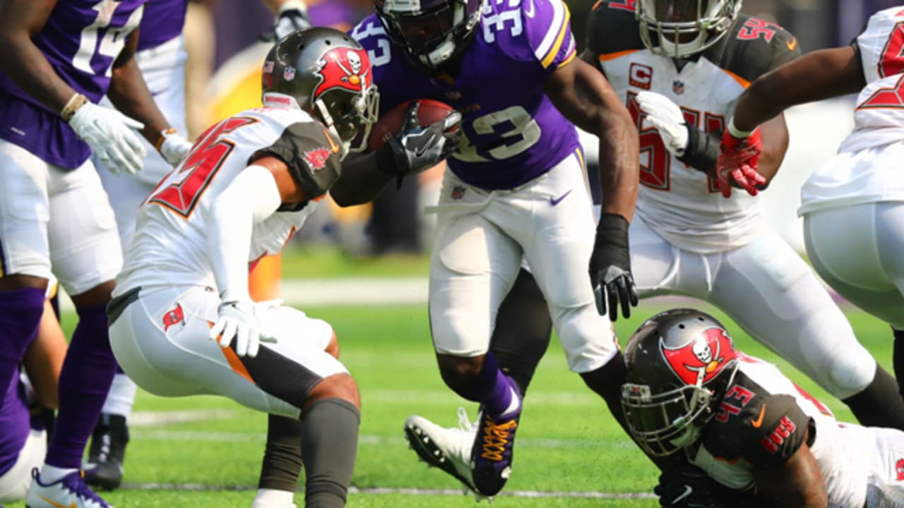Dalvin Cook Scores 1st Career TD, Breaks Vikings Record Against Bucs