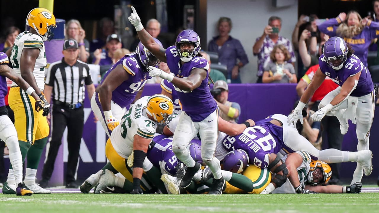Vikings' Defense Stuffs The Packers With Goal-Line Stand