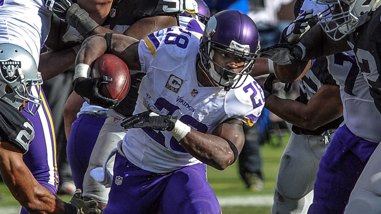 Cordarrelle Patterson, Adrian Peterson Earn PFWA All-NFL Honors