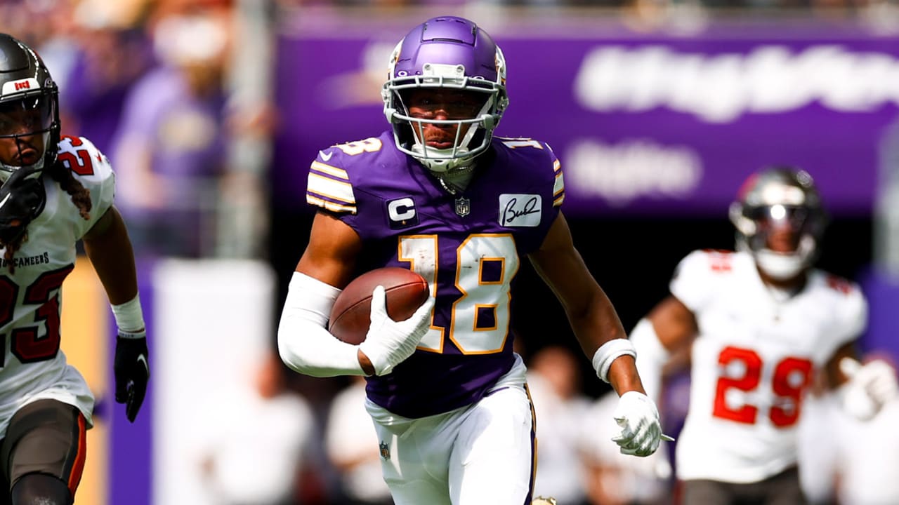 Justin Jefferson Is Fired Up After 42 Yard Gain