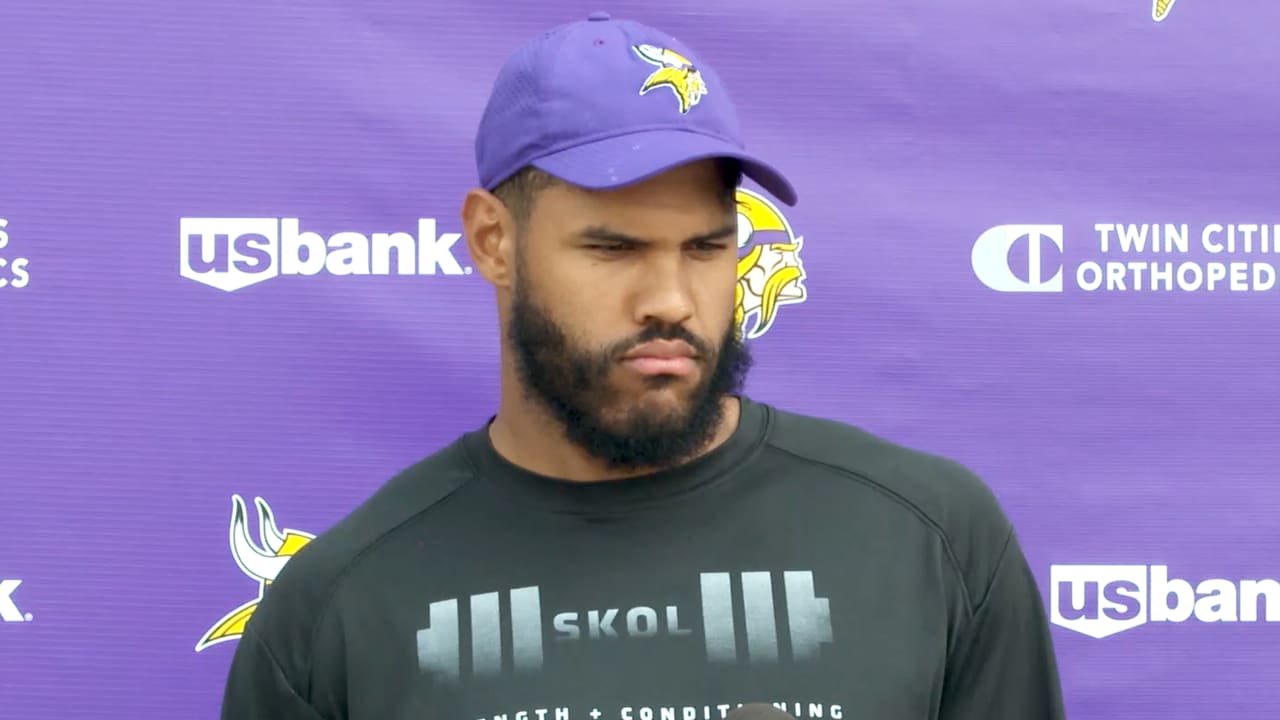 Barr on His On and Off The Field Relationship With Kendricks, Team's ...