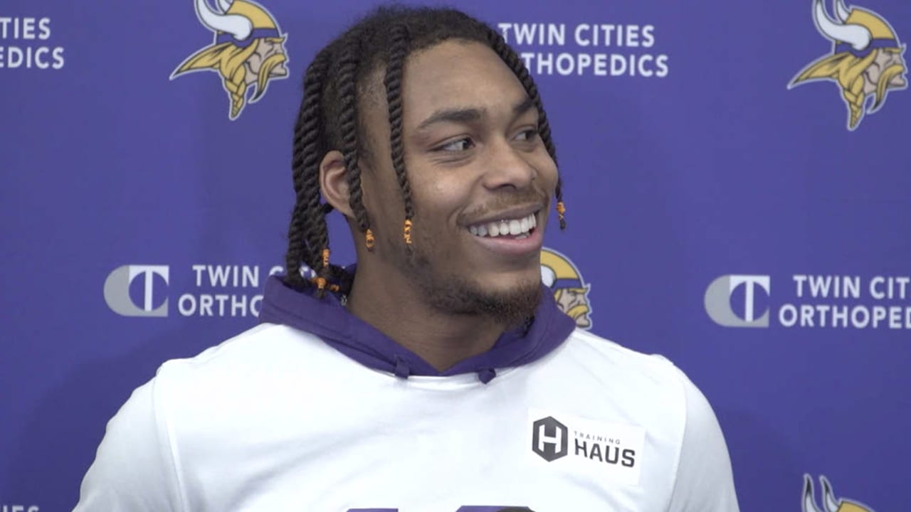 Jefferson on Taking Big Hits Week After Week, His Unique Route on ...