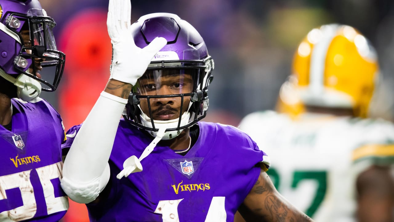 10 Vikings-Patriots Numbers of Note: Vikings WRs Lead NFL in Catches ...