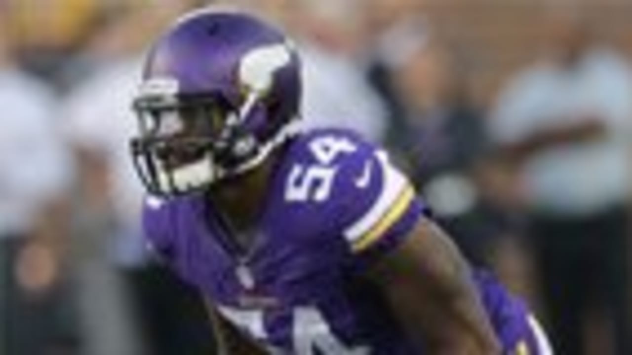 Sizing Up the Middle Linebacker Competition