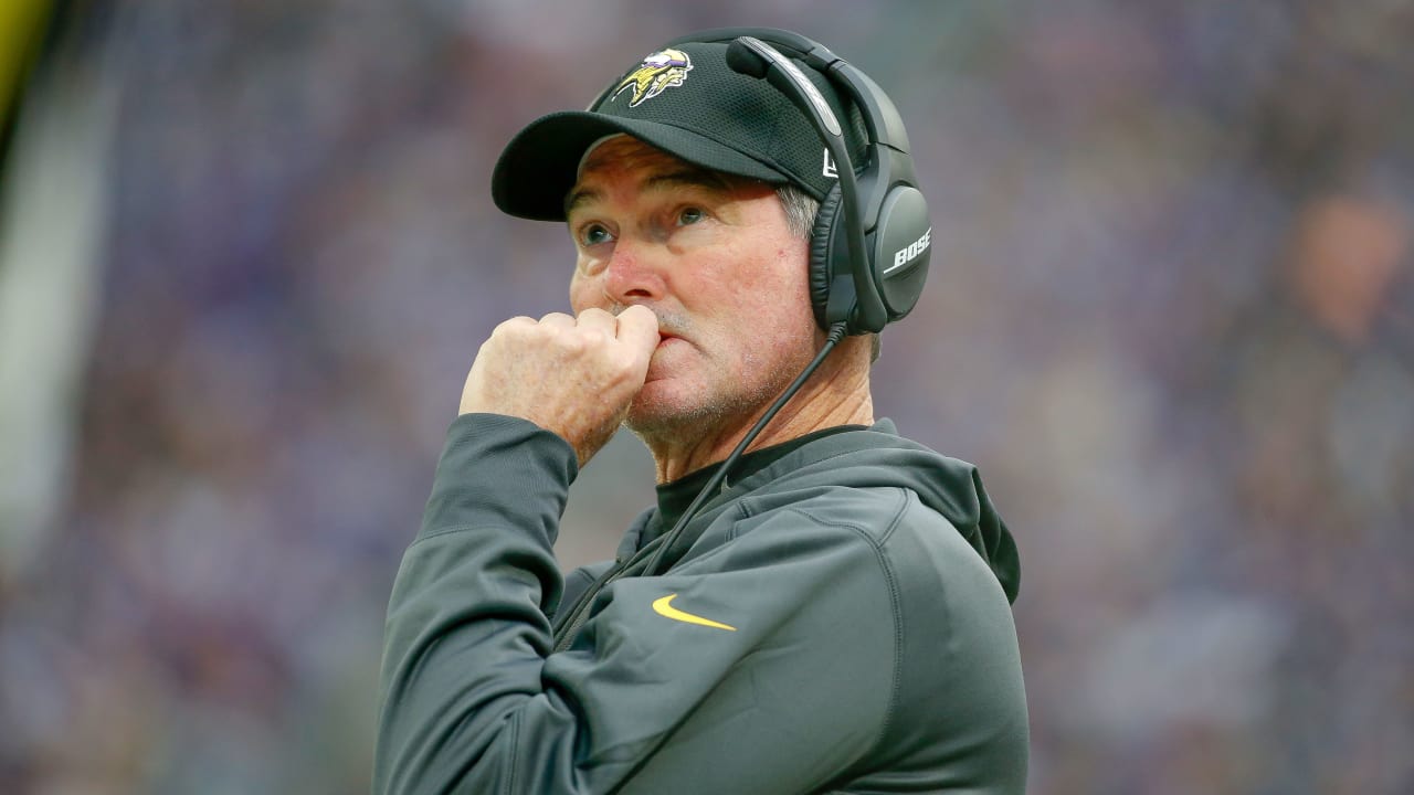 Zimmer Named Coach of the Year by Minnesota Sports Awards