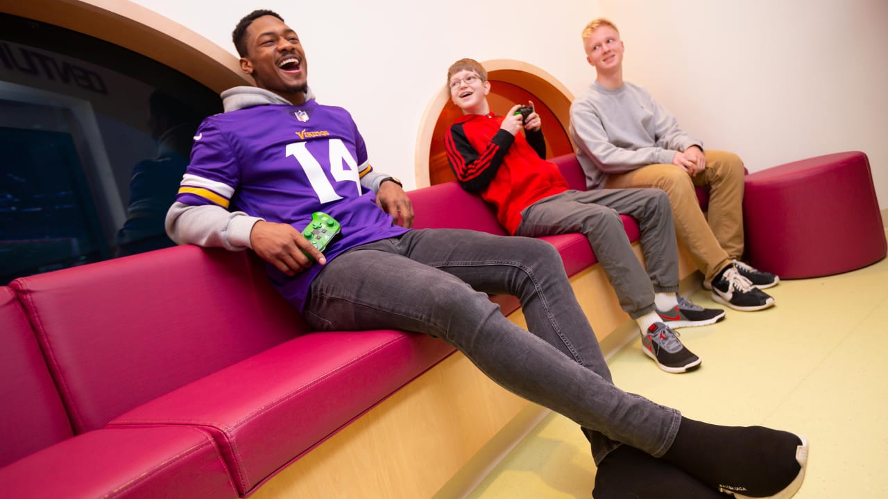 Stefon Diggs Gives Back Through Gaming Stefon Diggs Gives Back Through Gaming
