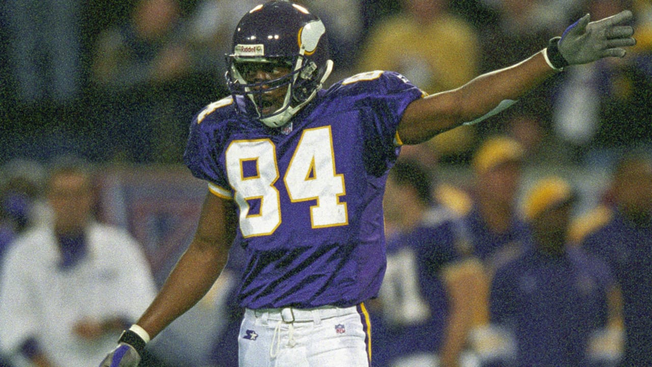 Lunchbreak: Moss Could Be First-Ballot Hall of Famer