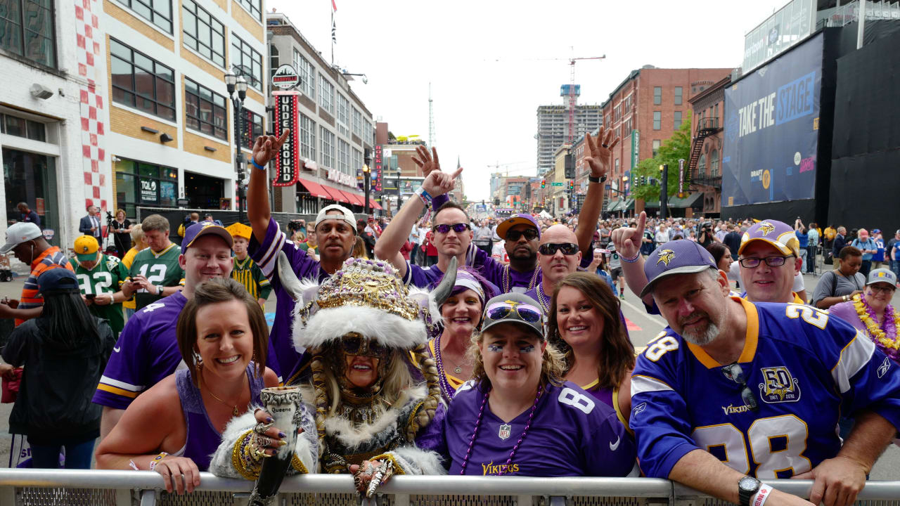 Vikings Fans Take Over Nashville for the Draft
