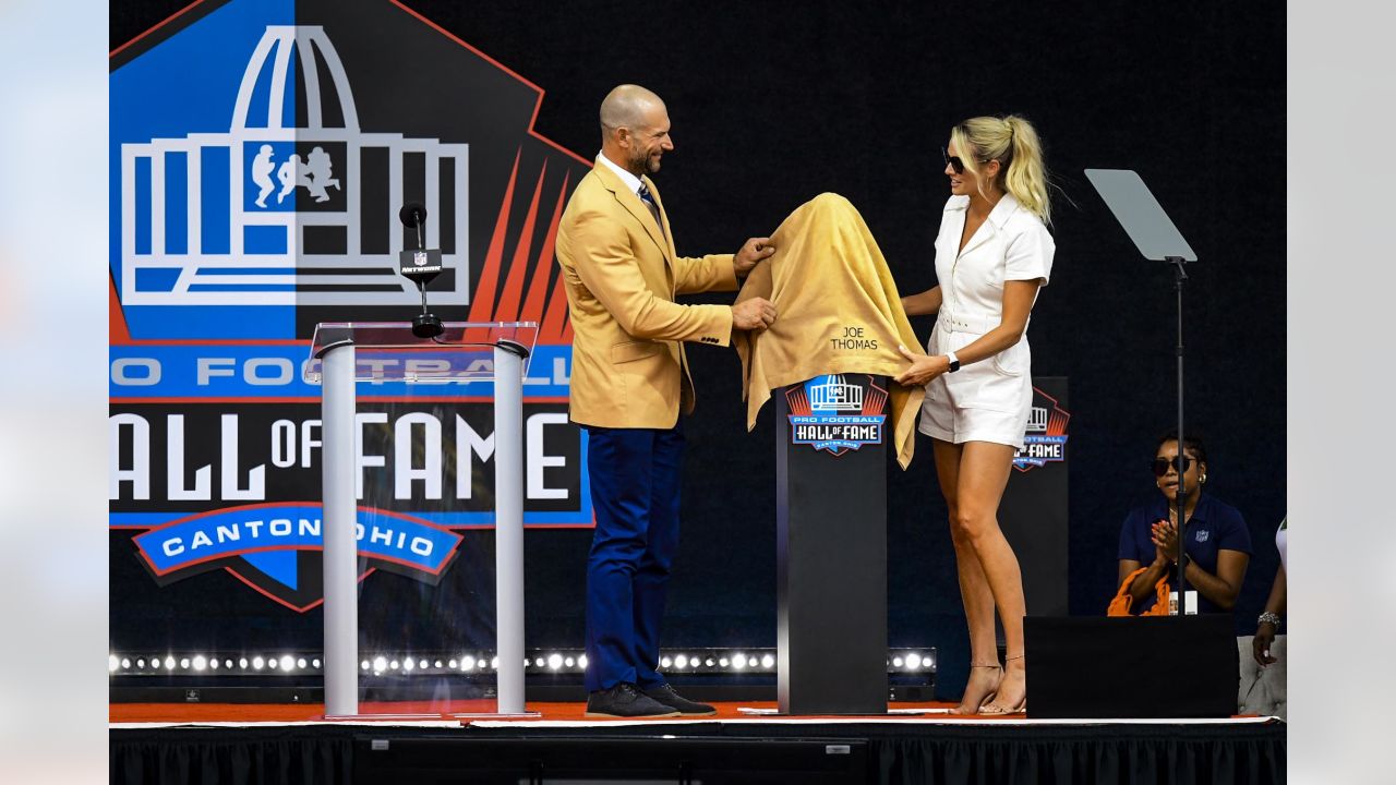 Joe Thomas Browns Wife