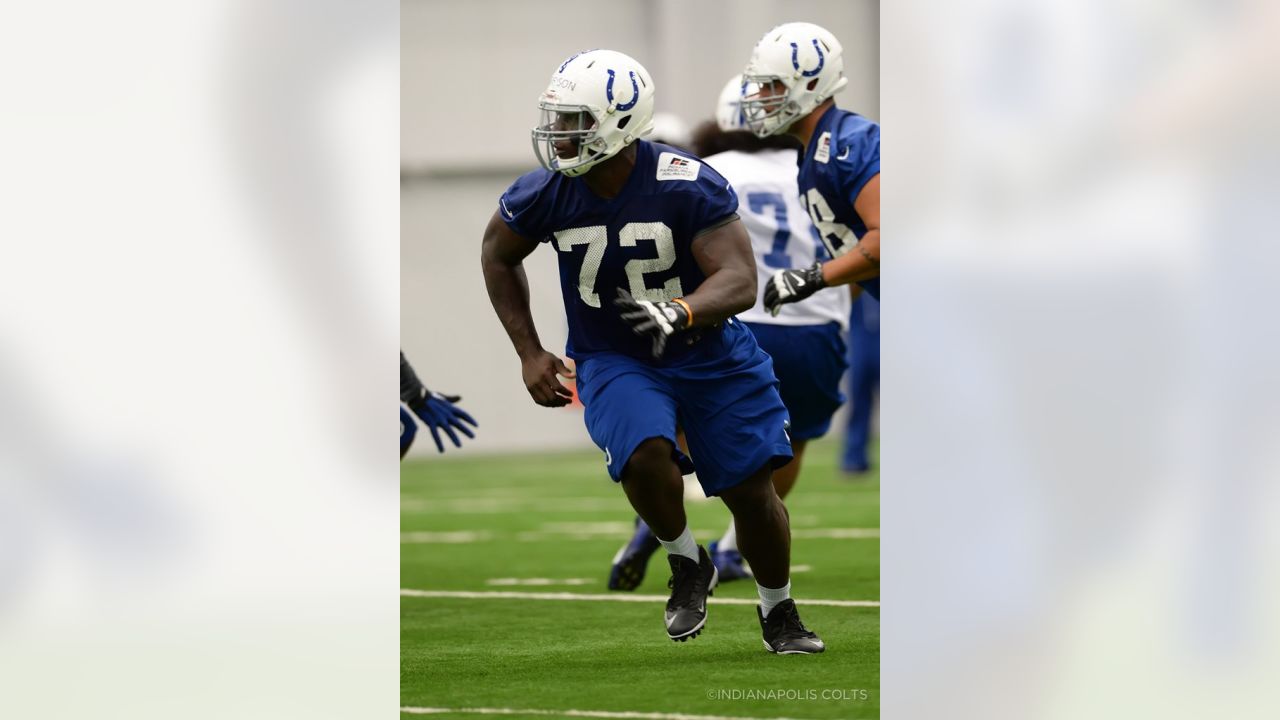 Weslye Saunders Colts