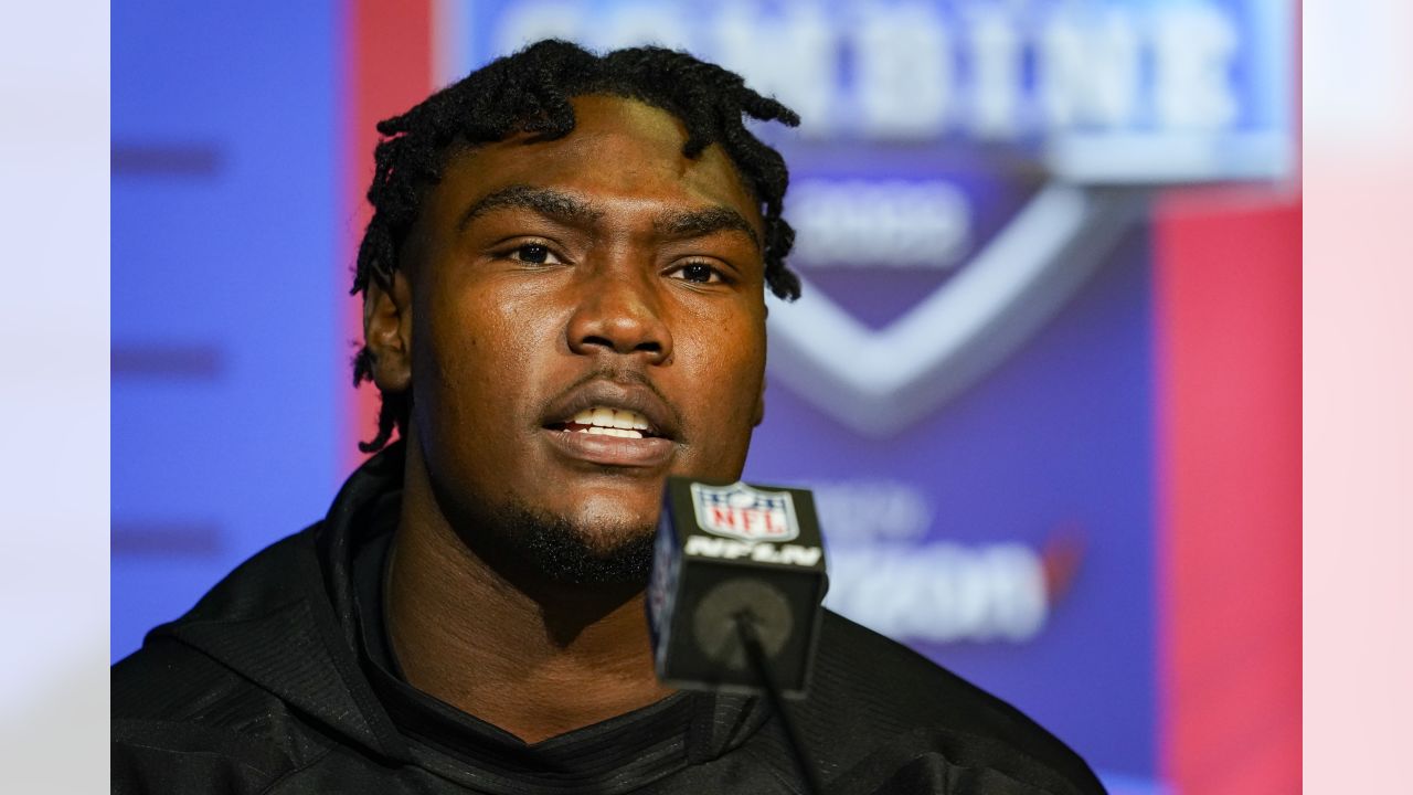 Isaiah Weston's Instagram, Twitter & Facebook on IDCrawl