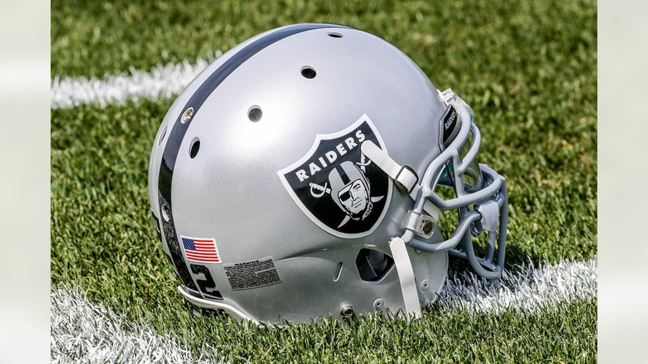 Justin Tuck Facemask Raiders