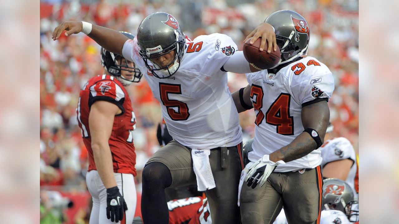 Josh Freeman Giganter