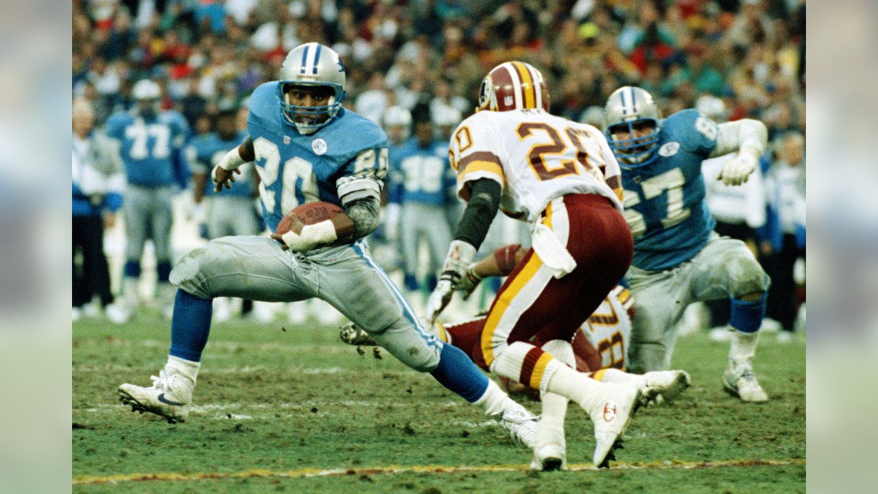 Barry Sanders Running