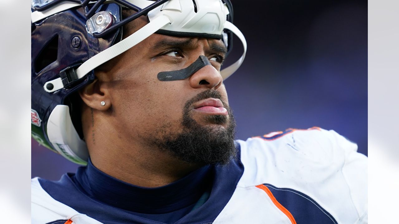 Mont Jones's Instagram, Twitter & Facebook on IDCrawl