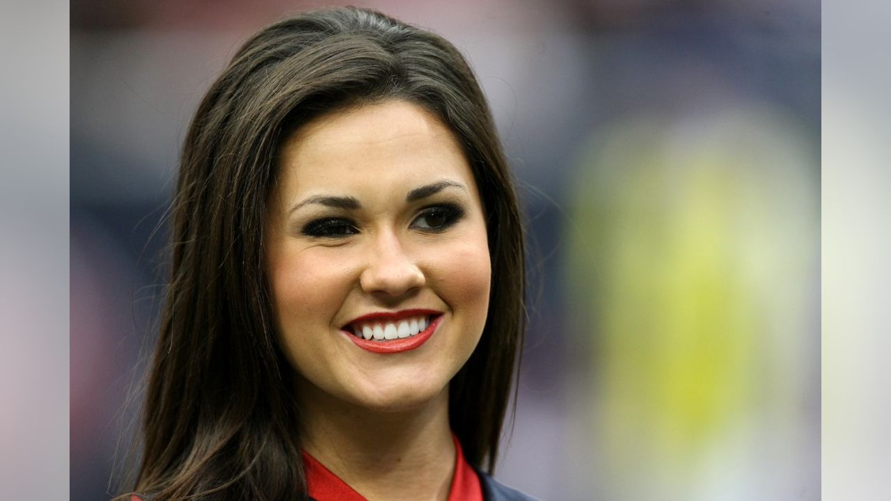 Kelli Houston's Instagram, Twitter & Facebook on IDCrawl