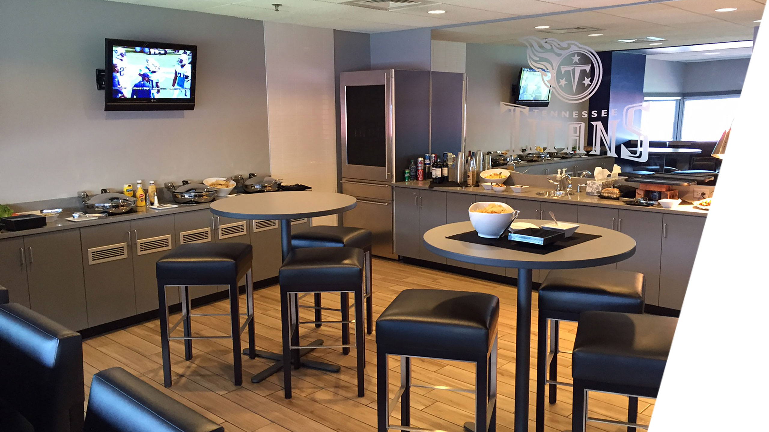 Nissan Stadium Suites - Tennessee Titans - TennesseeTitans.com