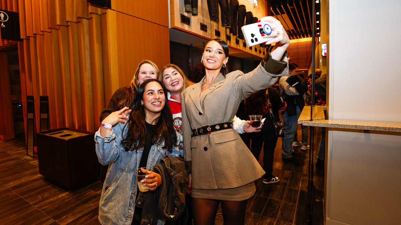 Women of the Niners Meet Kristin Juszczyk for Fit Check Night Presented ...