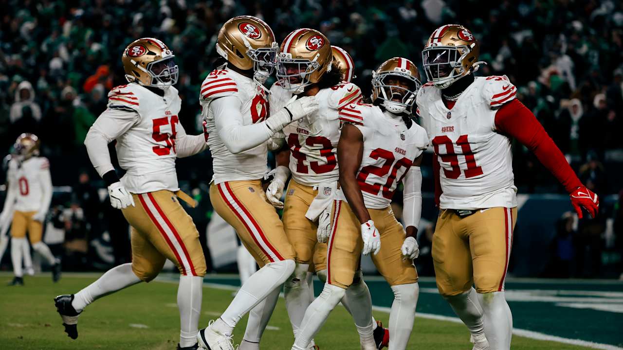 Eric Kendricks' Fourth-Down PBU Sends 49ers Past Eagles