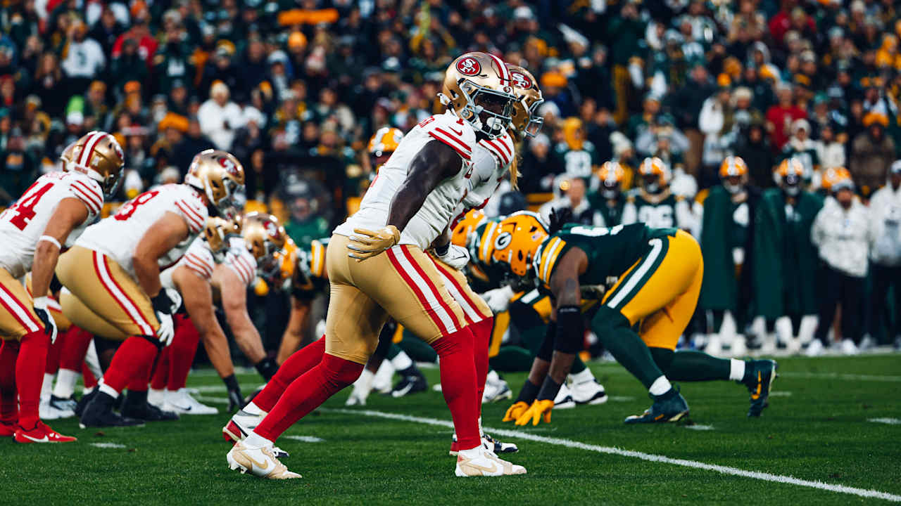 Deebo Samuel Sr. Catches Flea-Flicker Pass From Brandon Allen