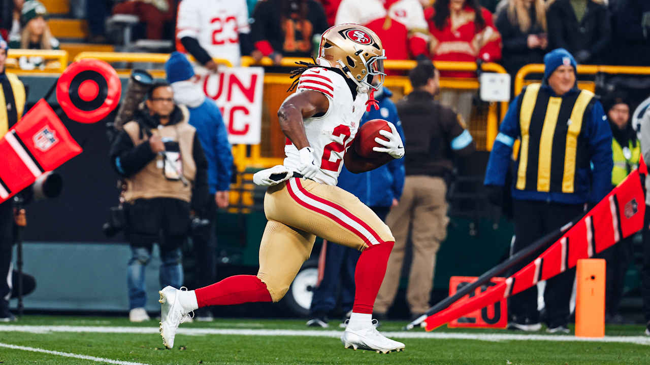 Jordan Mason Sprints Off Into Packers Territory