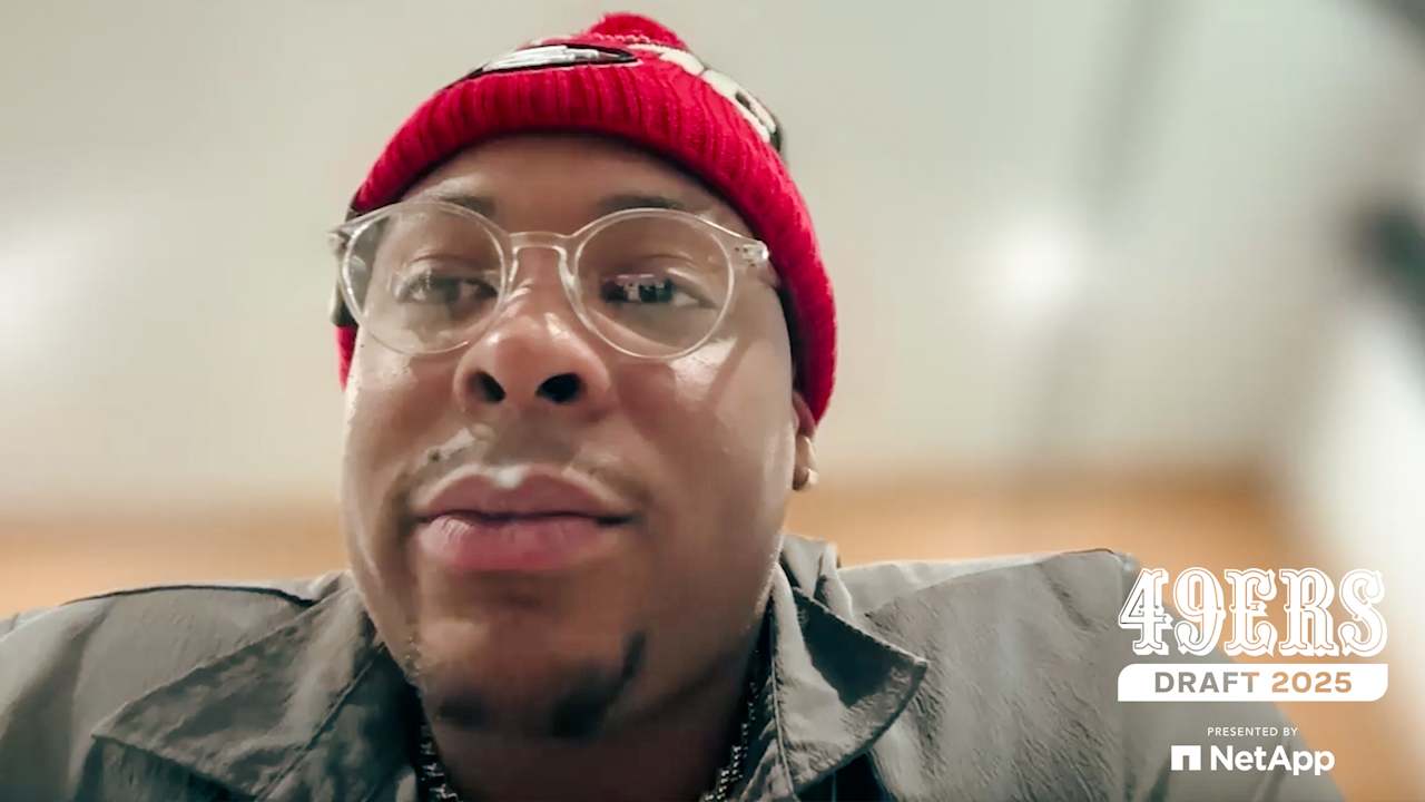 49ers Introduce Second-Round Pick DL Alfred Collins