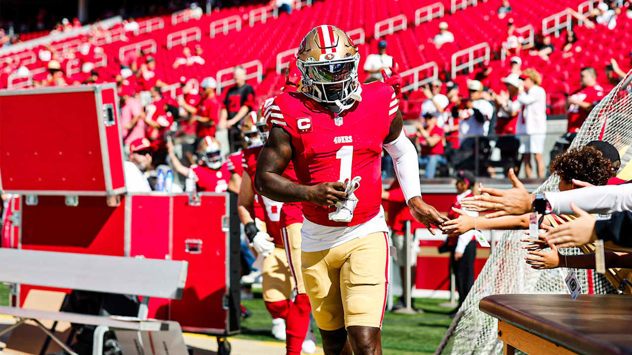 WR Deebo Samuel Sr. Back at 49ers HQ as 49ers Open Up Cowboys Week